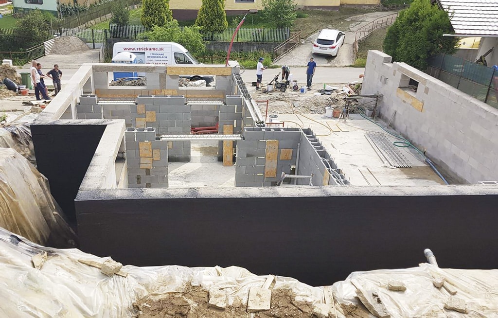 Hydroizolácia pivnice nástrekom, ktorú vybavíte už za 1 deň